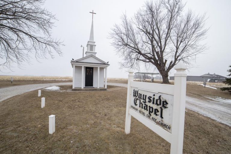 The Ultimate Guide to Iowa’s smallest roadside chapels - Iowa Road Trip