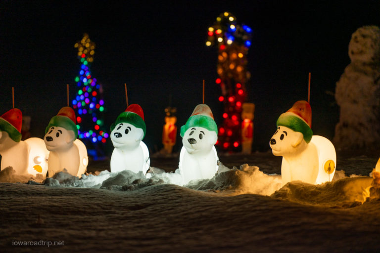 Visit the largest rural Christmas lights display in Iowa! - Iowa Road Trip